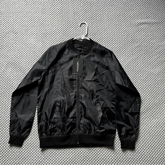 PrettyLittleThing | Jackets & Coats | Nwt Plt Bomber Jacket | Poshmark